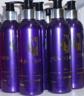 Wigs and Pieces 5* Wig Conditioner 250ml - Wigs & Pieces